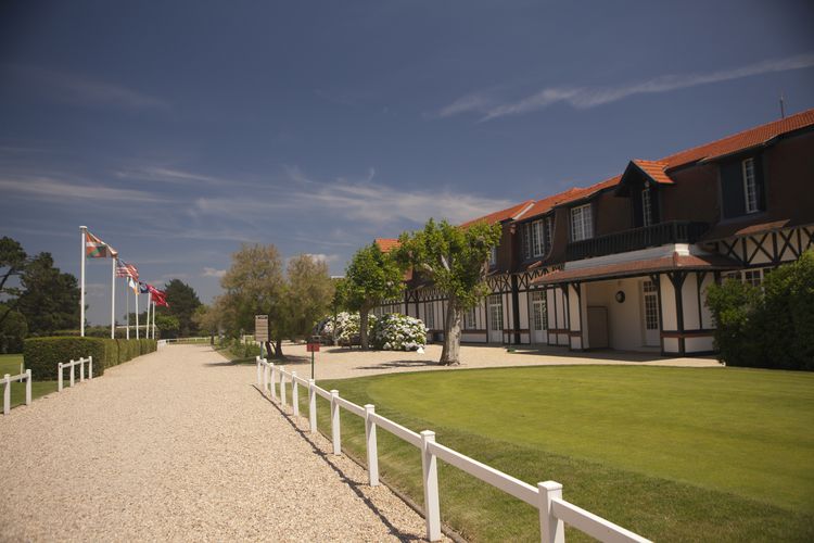 Explore 8 Golf Courses in Biarritz - Basque Country | All Square Golf
