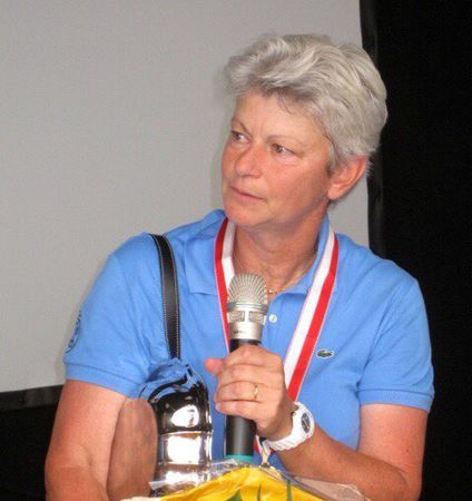 Isabelle Dumont | All Square Golf