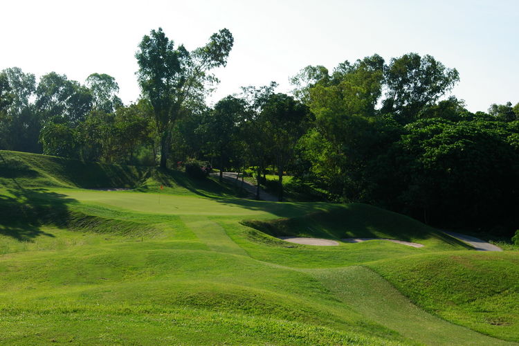 The Emerald Golf Club | All Square Golf