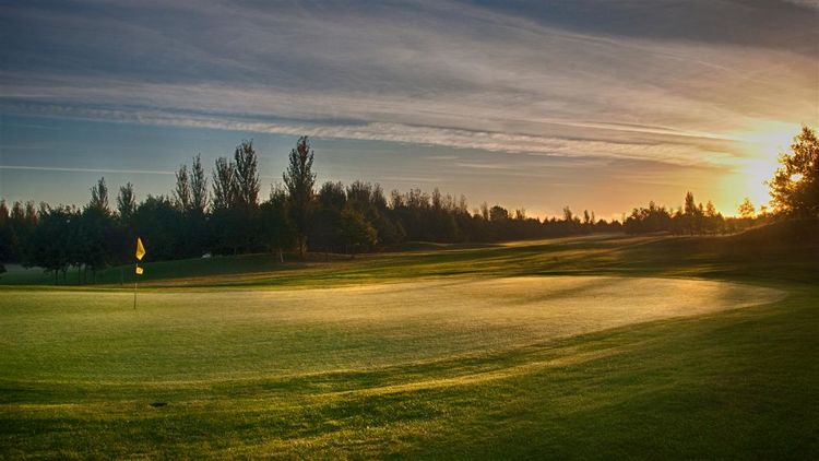 Waltham Windmill Golf Club | All Square Golf