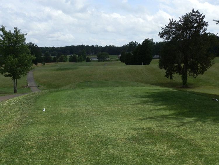 Falling River Country Club | All Square Golf