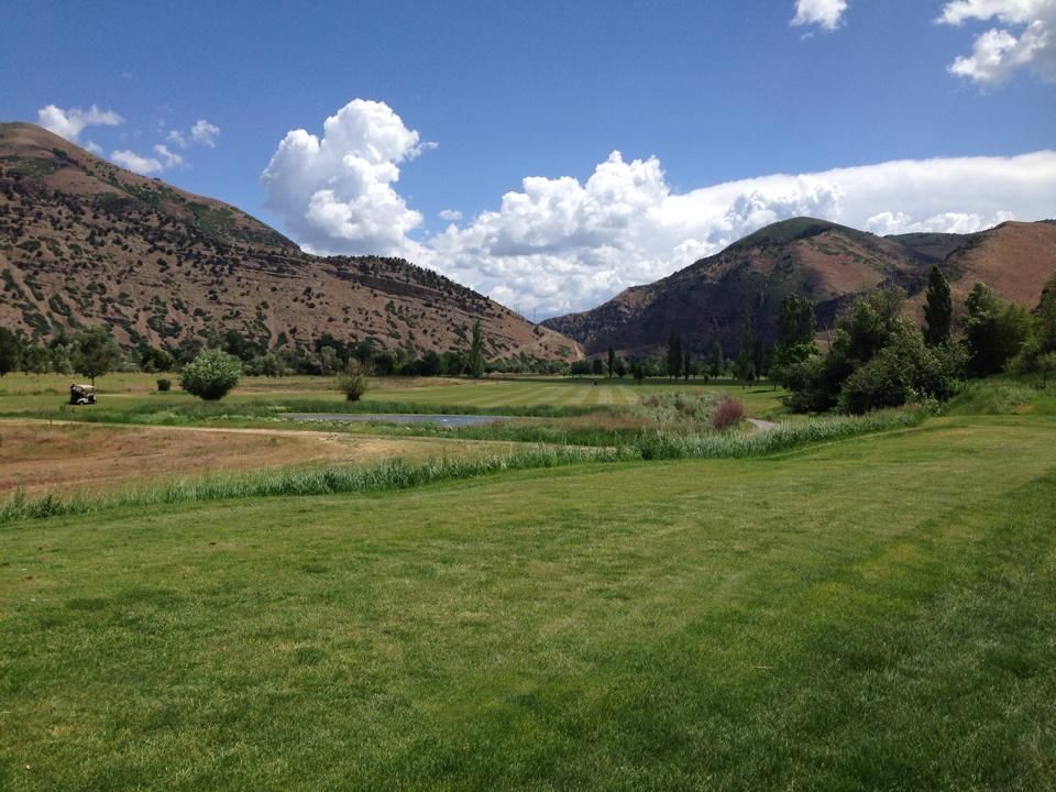 Round Valley Golf Course | All Square Golf