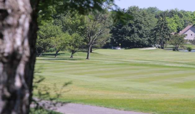 Bay Pointe Golf Club | All Square Golf