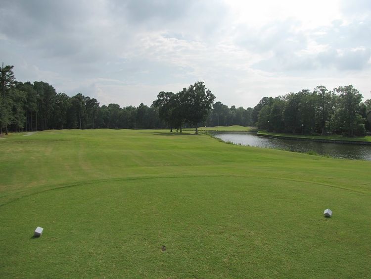 Emerald Golf Club | All Square Golf